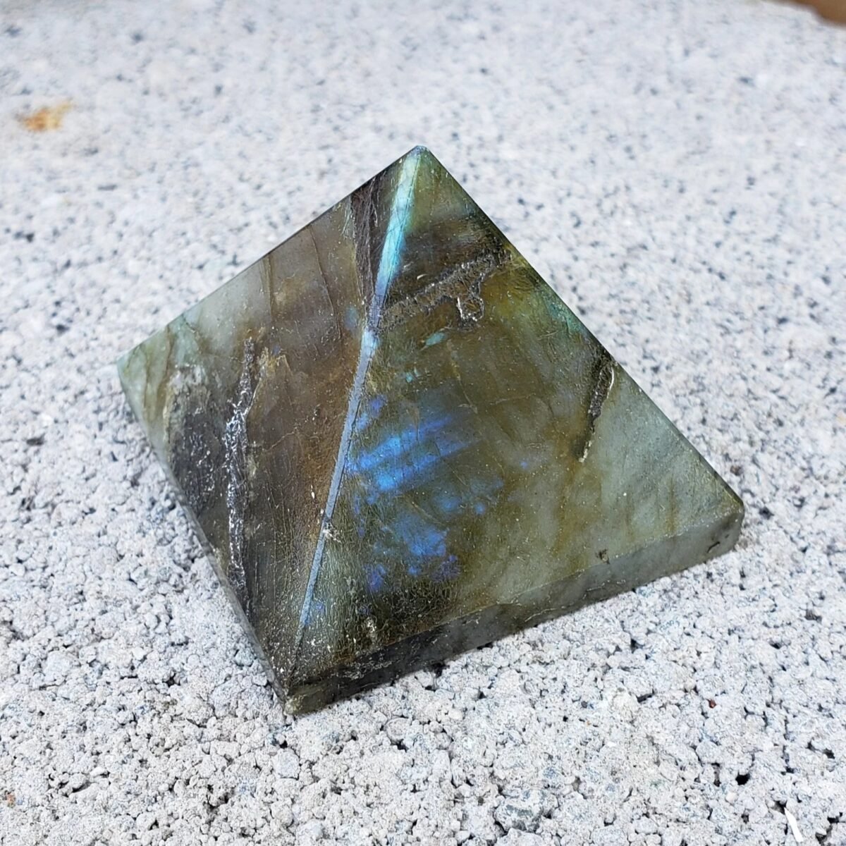 Rainbow Labradorite Pyramid - Pure Gems World